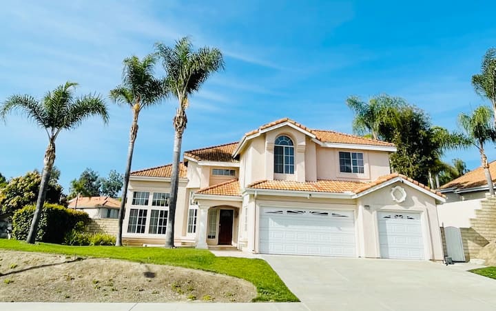 Oceanside Paradise W/pool, Spa, Billiards + More! - Oceanside, CA