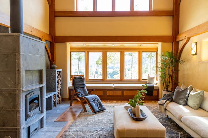 Riverfront Eco Nest- Hottub- Sauna- Cold Plunge - Humboldt County, CA