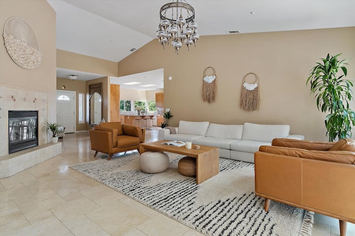 Wine Country Casita + Tesla Charger - Arroyo Grande, CA