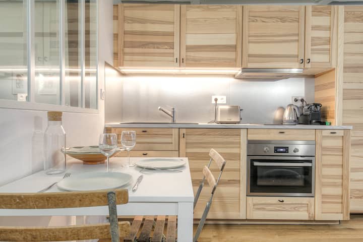 Lyon Centre Foch, F1 Calme Nbreux Commerces, Métro - Lyon