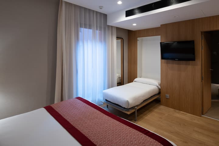 Catalonia Eixample 1864 4* Hôtel - Chambre Triple - Barcelona