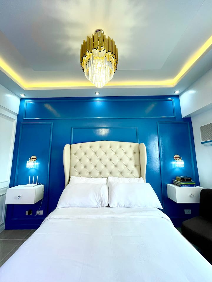 Luxe Condo Studio At Sunvida Condo Residences - Cebu City