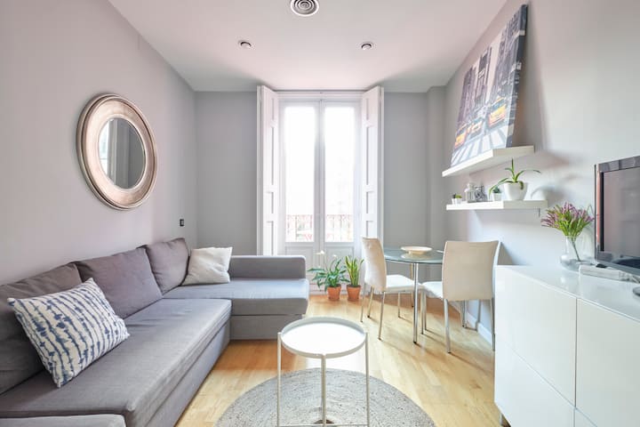 Temporary Accomodation: Flat Next To Plaza Mayor - Madrid