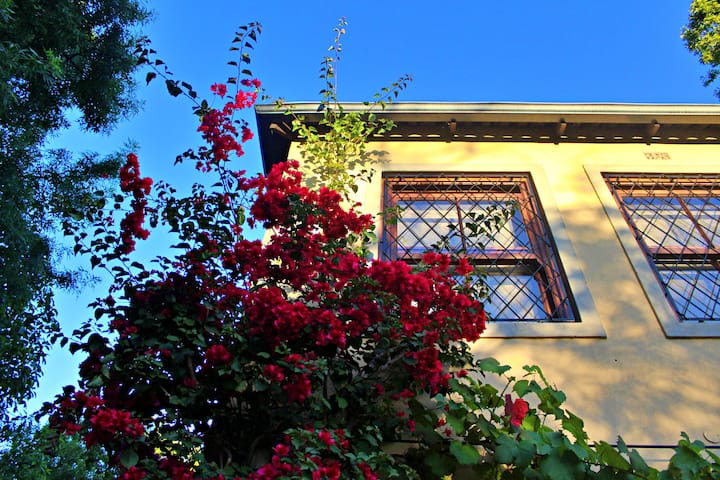 Triple Room In First Floor Unit - 10 Alexander - Stellenbosch