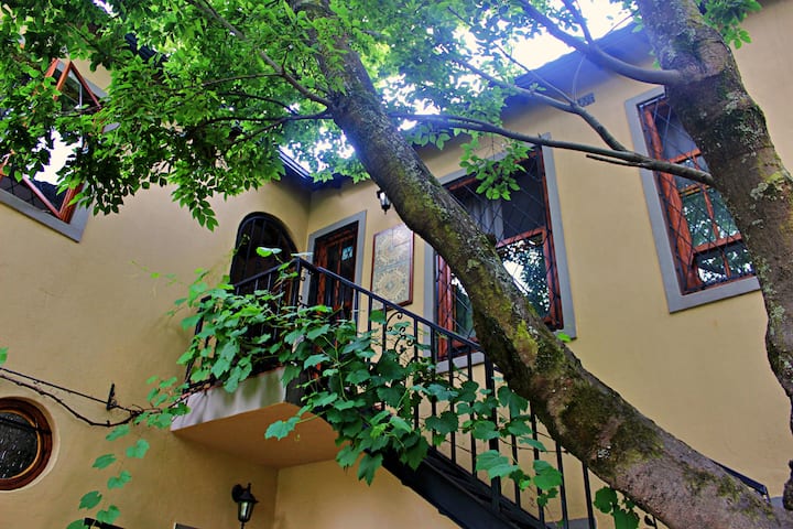 Queen Room In First Floor Unit - 10 Alexander - Stellenbosch