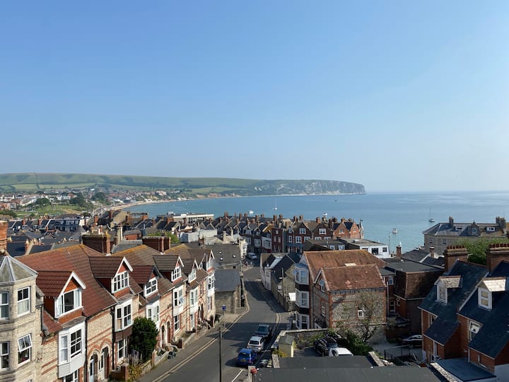 Swanage Echoes - 2 Bedroom Apartment With Bay View - Swanage