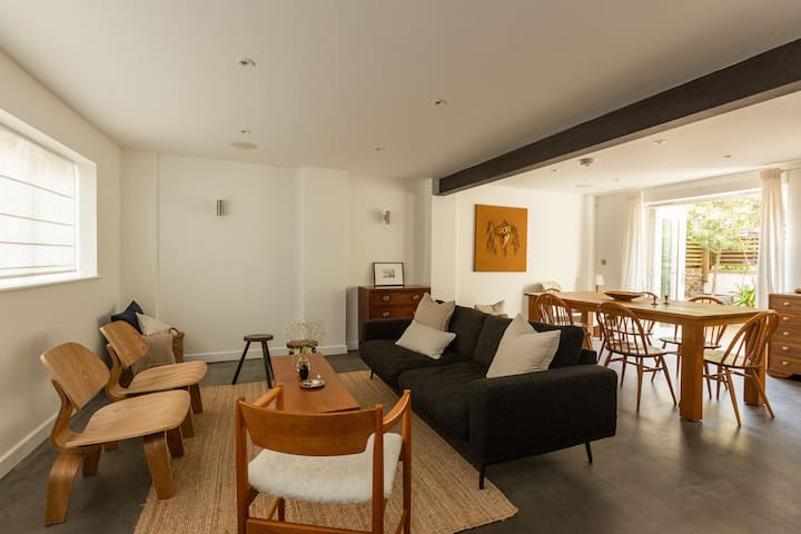 The Coach House | A Cottage & Garden By The Sea - Broadstairs