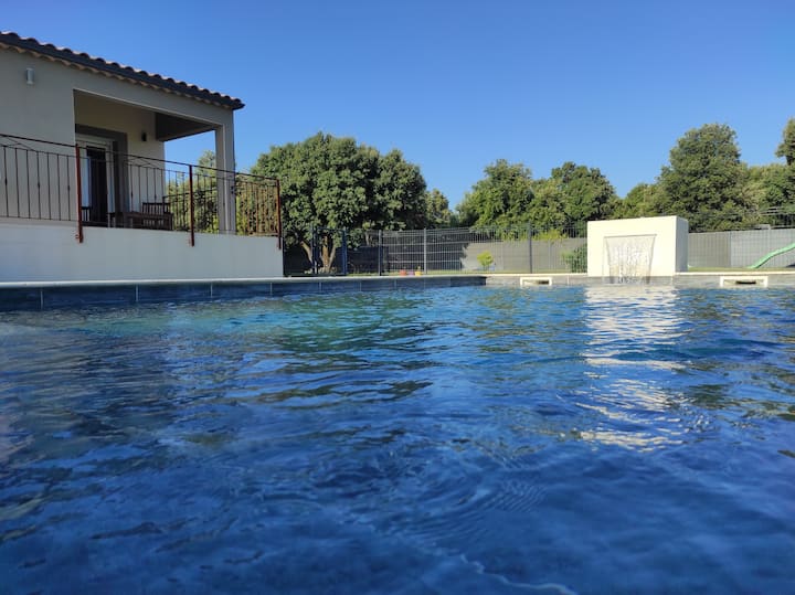 Magnifique Villa Avec Piscine - Orange
