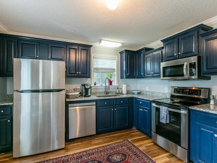 Weaverville Home Getaway 15 Min From Downtown Avl - Weaverville, NC