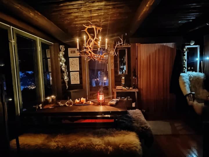 Savukallion Eräpirtti / Smokeyrock Off-grid Cabin - Kuopio