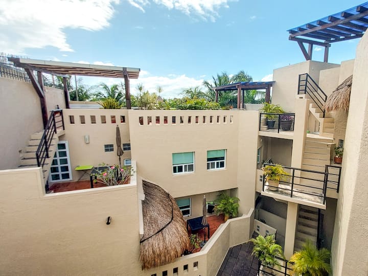 Sunny Beach Escape 2br, Central Playa Del Carmen - Playa del Carmen