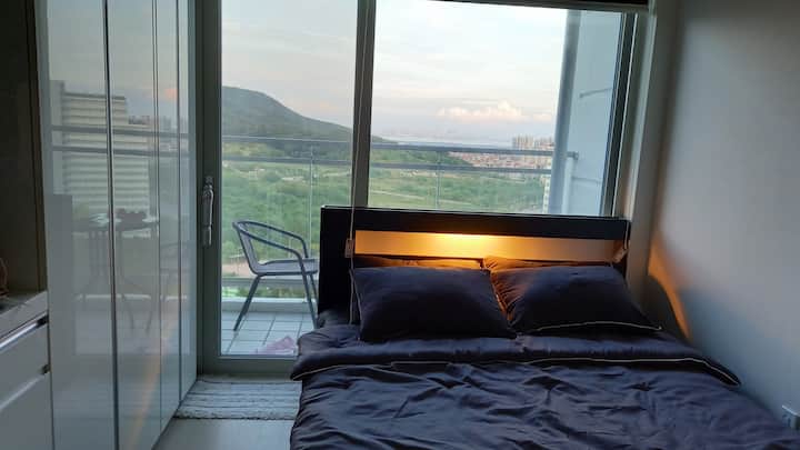 인천공항 /태라스/운서역/신축풀옵션 레지던스호탤/롯데마트/다이소/무료주차/넥플릭스/2005 - South Korea