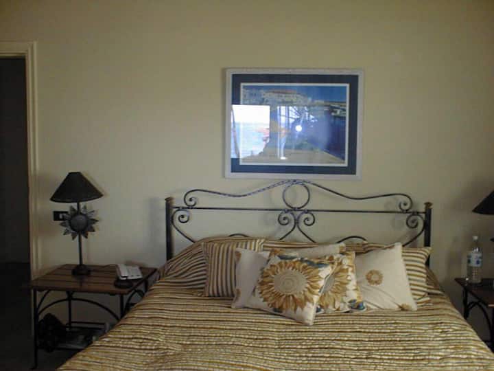 Beautiful 6 Bedroom Villa Sanctuary - Hurghada