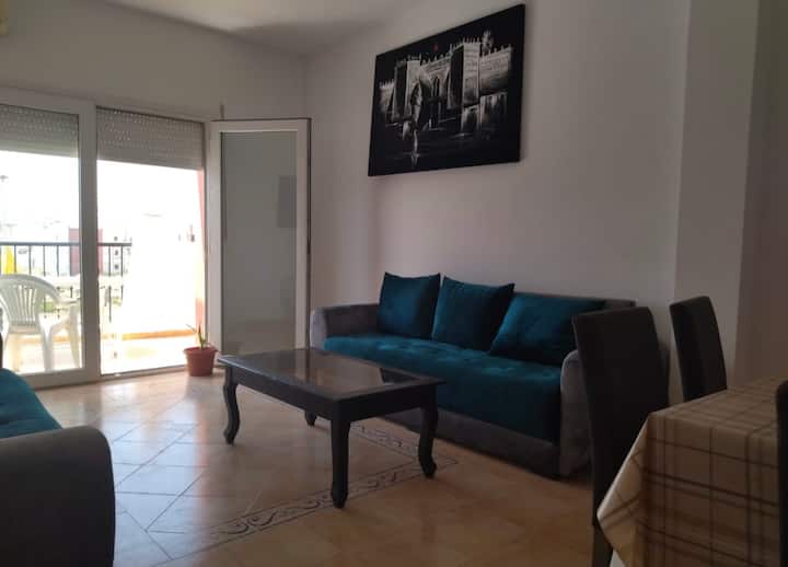 Charmante Apparemment Dans Une Résidence Fermée - Saidia