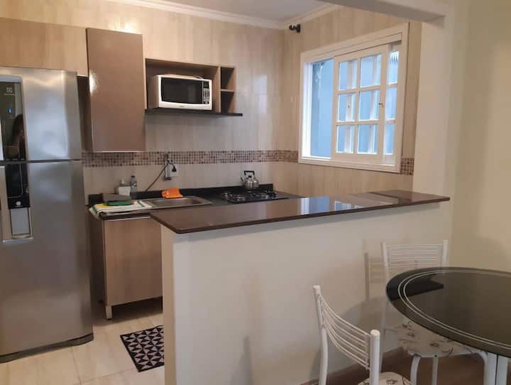 202-ótimo Ap Próximo Ao Instituto De Cardiologia - Porto Alegre