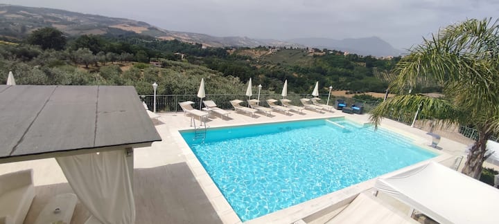 Orchidea Apartment With Heated Pool!!! - Abruzzo