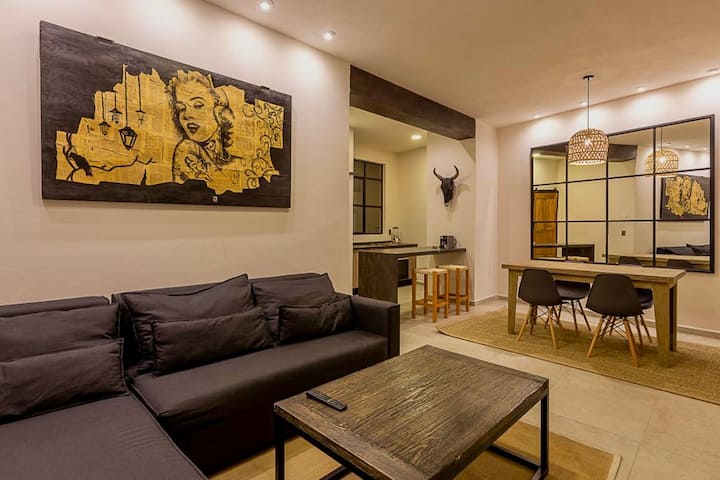 Apartment In Main Downtown With A/c & Parking! - San Miguel de Allende