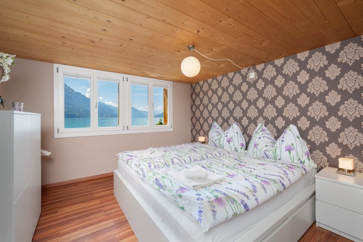 Charming Apartment-prime Location - Brienz