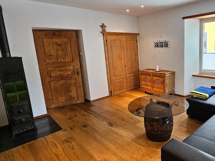 Gemütliche & Grosse Engadin‑wohnung - Ardez