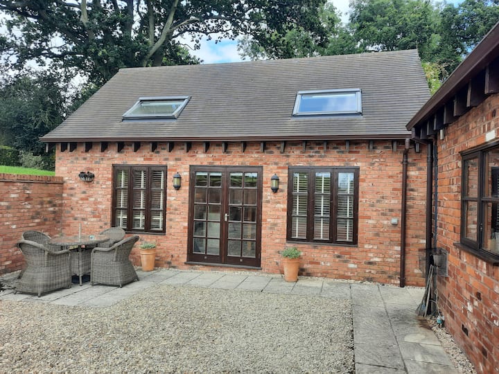 Courtyard Cottage - Church Stretton