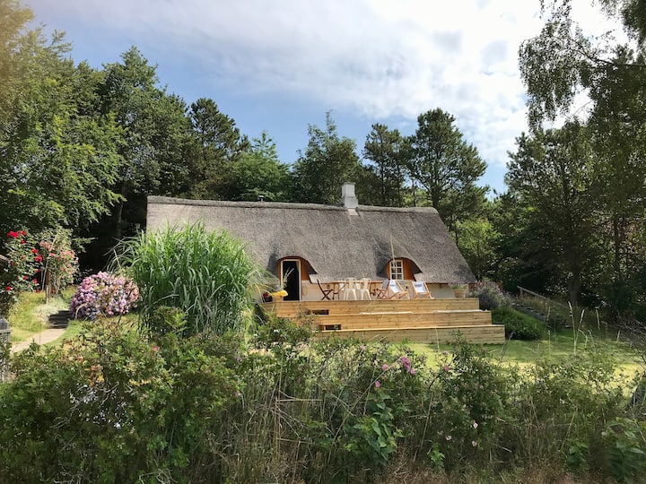 Stilhed I Stråhatten På Mols - Unique Tranquility - Denmark