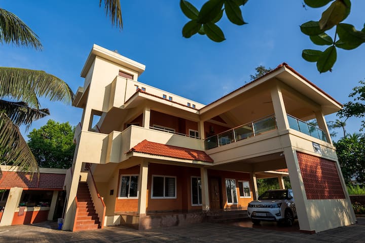 Mangalore Beach House - Waterfront Villa - Mangalore
