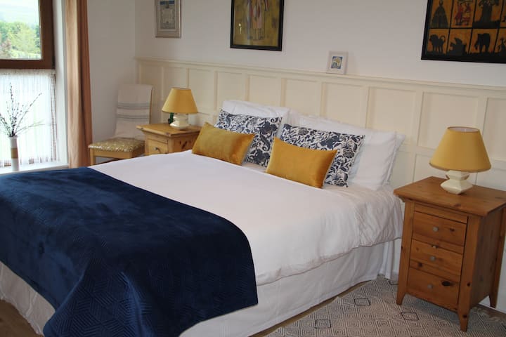 Double Room Available 5 Minute Walk To Town - Kenmare