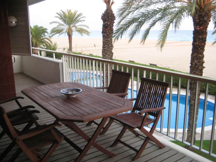 Apartamento Con Piscina En El Roc De Sant Gaieta - Creixell