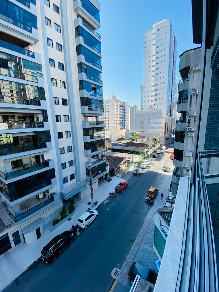 Apartamento No Coração Da Meia Praia - 3 Quartos - Porto Belo