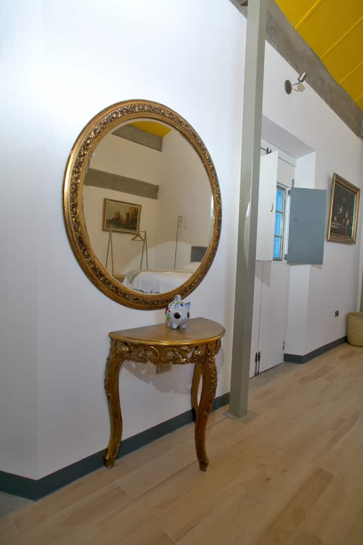 Elegantly Renewed Storage Cellar From 1906, Loft5. - La Paz