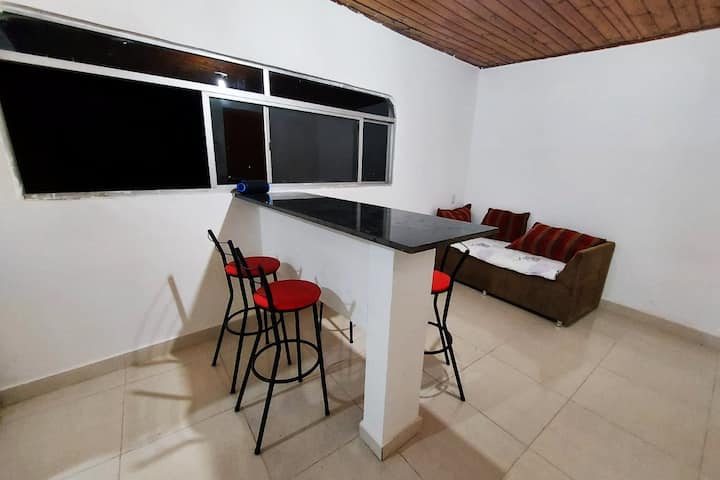 Ap-03 Com Dois Quartos Ideal Para Empresas - Vitoria