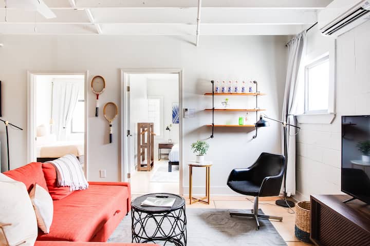 Stellar Suites | The  Sunset Suite | Nulu | Bikes - Louisville, KY