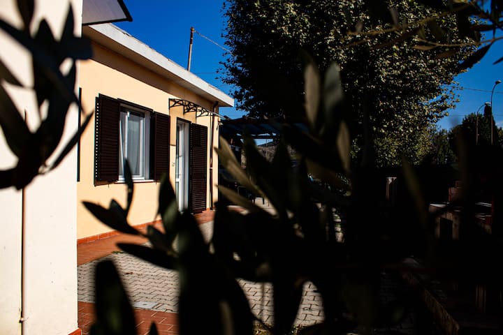 Corte Dell'ulivo Trilocale - Lucca