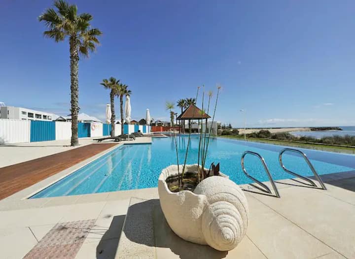 Two Bedroom Ocean View Apartment - Mandurah