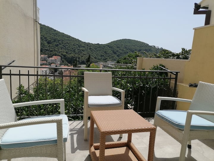 Rafael - Modern&sunny With Balcony - Dubrovnik