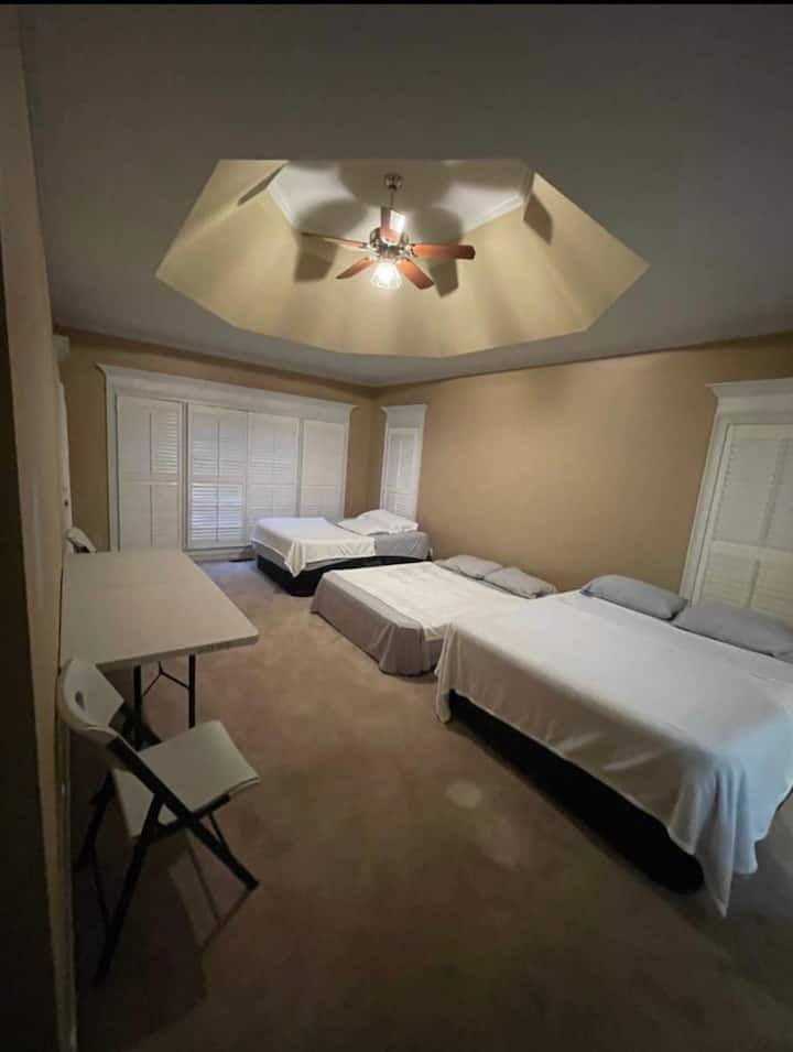 Master Bedroom In A Beautiful Mansion! - Johns Creek, GA