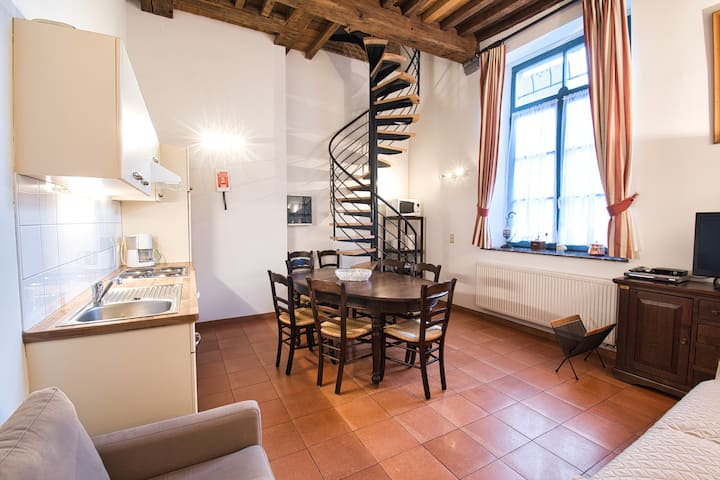 Château-ferme De Macon "Jacqueline Dumoustier" - Chimay