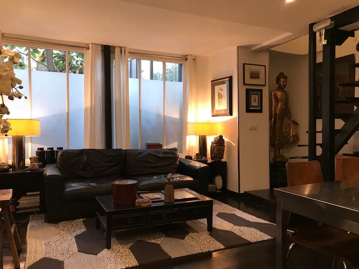 Marais Exceptional Duplex With Terrace - Paris