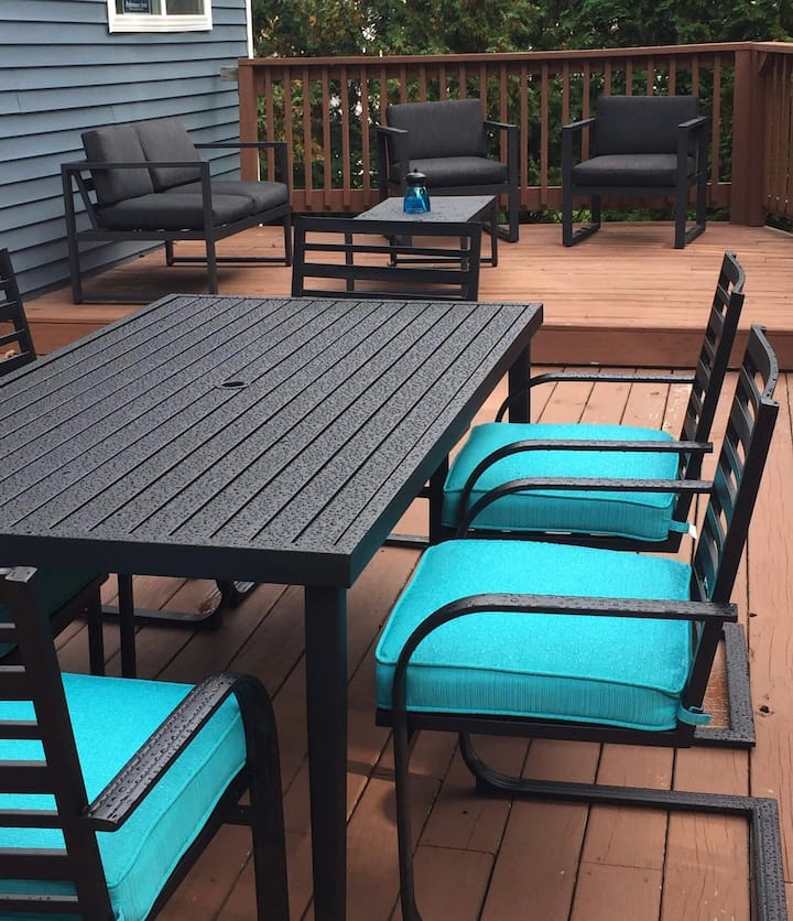 4 Bedroom Retreat On Dead End Street - Schenectady, NY