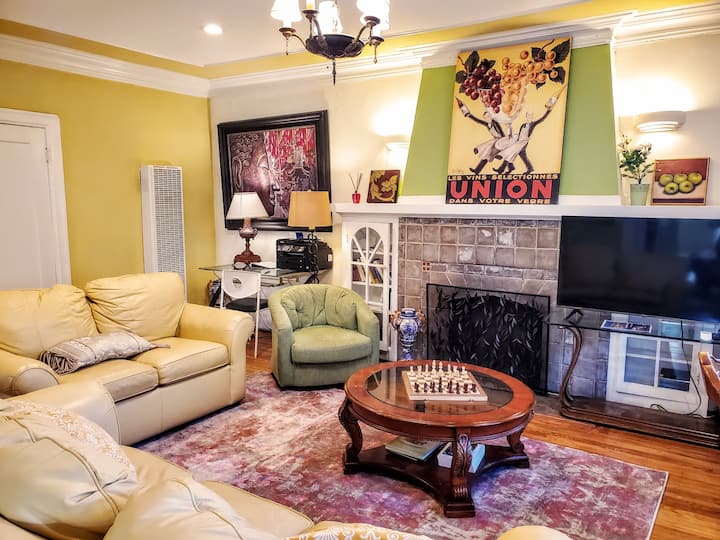 Colorful 1br Apartment In Elmwood - Berkeley