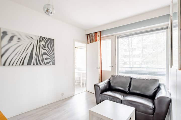 Nice Room Near Aalto University For Female - Helsinki