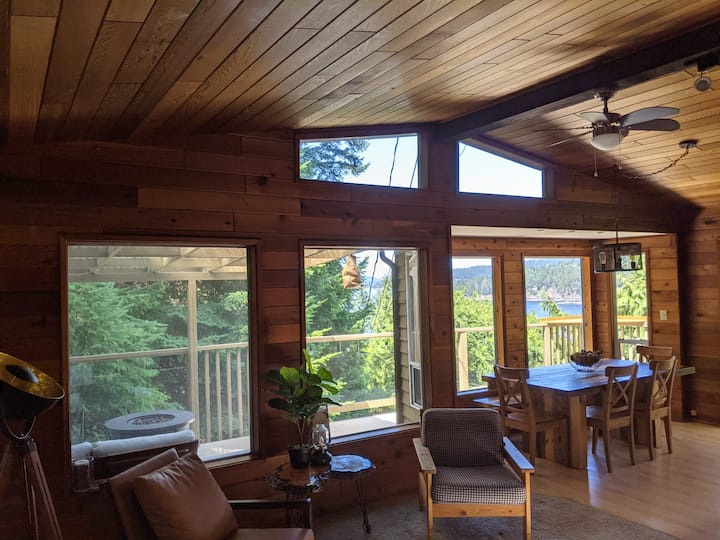 The Ocean Perch

Cabin With Ocean Views - North Pender Island