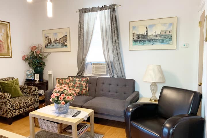 Adorable 3br Apartment A Few Min To Ferry - Staten Island, NY