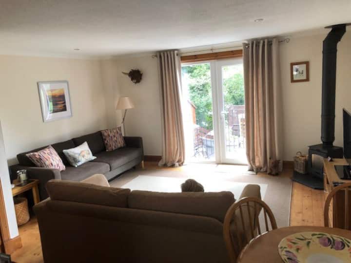 Comfortable, Cosy Cottage For A Relaxing Getaway - Aberfoyle