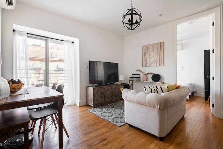 Comfort On Monroe 2 - Brooklyn, NY