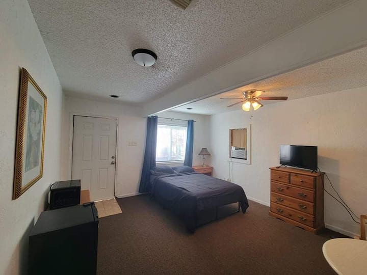 Work/rest/retreat/repeat. Flex Cancel. 200 Mbps - Galveston