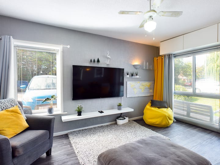 Beautiful Cozy Home Close To Airport! - Chorlton-cum-Hardy - Manchester