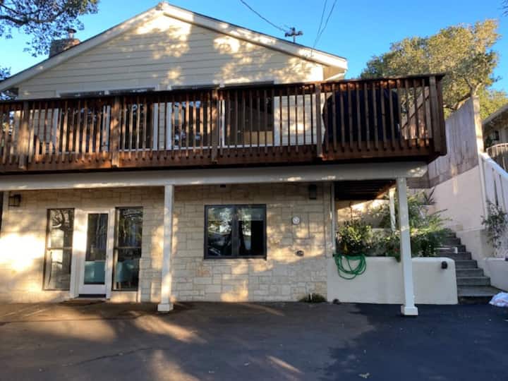 Wandering Around Carmel B-t-s - Monterrey, CA