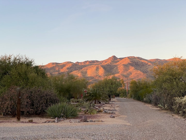 Guest House With Fabulous Views- Ne Tucson - Tucson