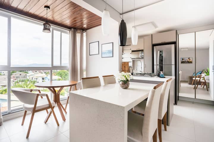 Apartamento Completo Com Vista Para O Mar A 300m Da Praia. - Imbituba